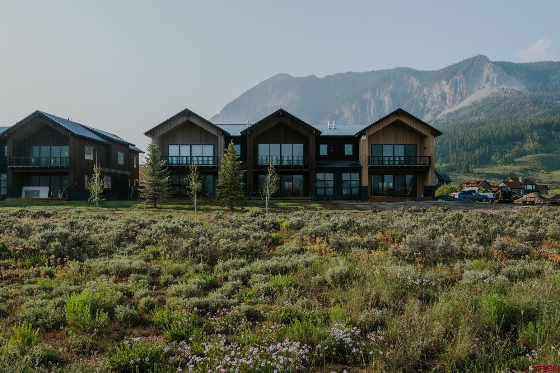 180 Elk Valley Road | Crested Butte Collection