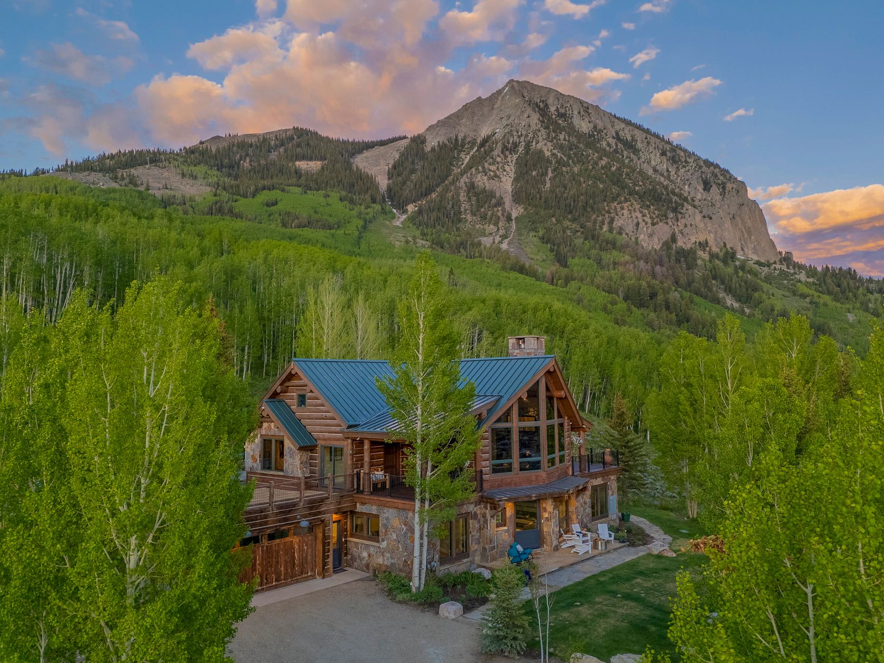 JUST LISTED: Summit Serenity